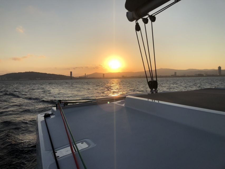Barcelona: Private Catamaran Sailing with Drinks and Snacks - An In-Depth Look at This Catamaran Sailing Tour