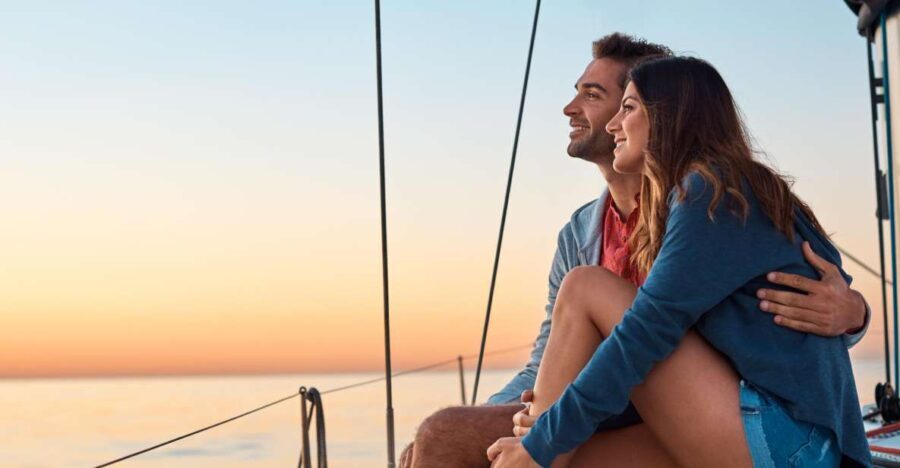 Barcelona: Romantic Private Sailing Tour - The Itinerary: What to Expect