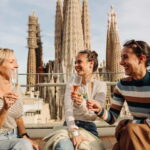 Barcelona: Sagrada Familia Evening Tour with Cava - Exploring the Itinerary in Detail