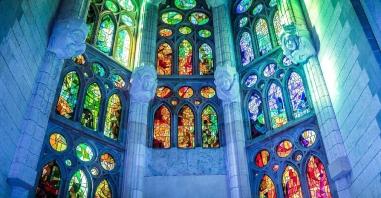 Barcelona: Sagrada Família Skip the Line Tour & Entry Ticket - In-Depth Look at the Itinerary and Highlights