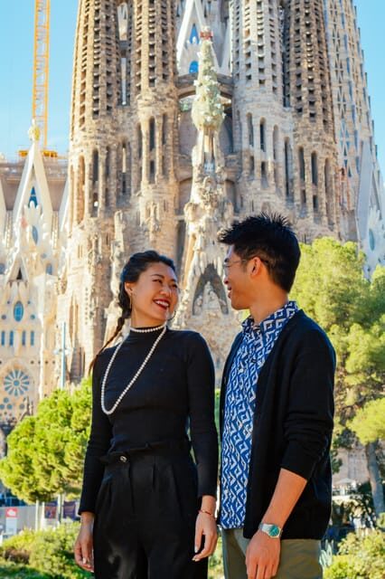 Barcelona: Sagrada Familia Skip-the-Line Tour & Photoshoot - A Closer Look at the Itinerary and Highlights