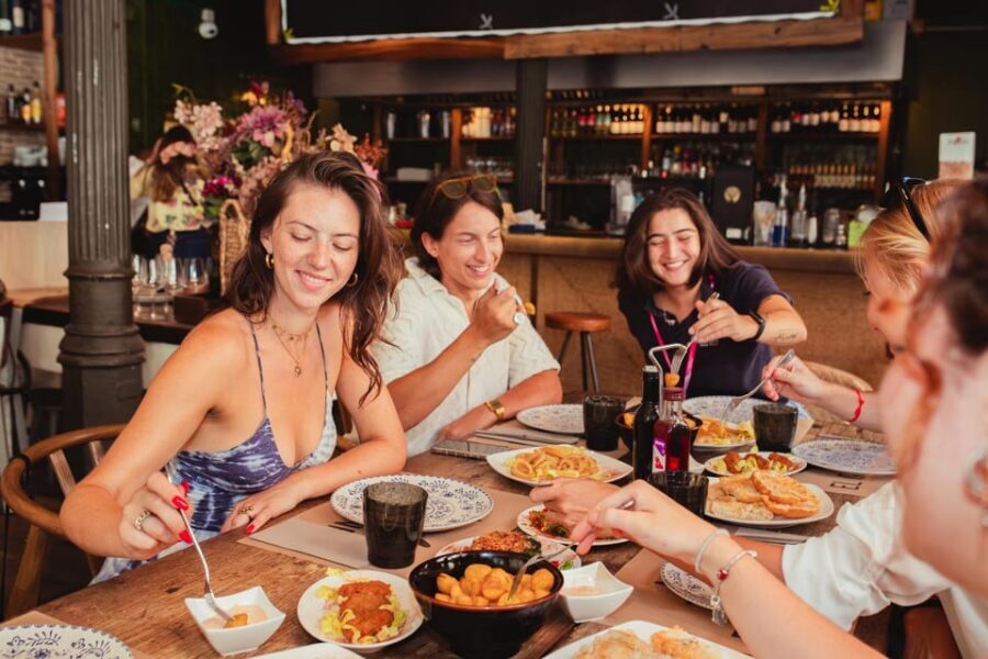 Barcelona: Small Group Gothic, Tapas & Churros Tour! - What This Tour Means for You