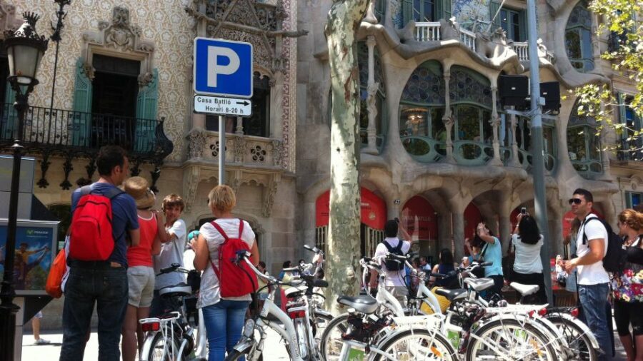 Barcelona: Small Group or Private Bike Tour - What Makes This Tour Stand Out?