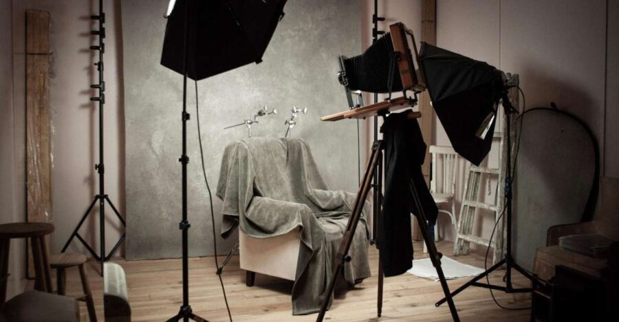 Barcelona: Take your portrait with a 19th century process - Who Would Love This?