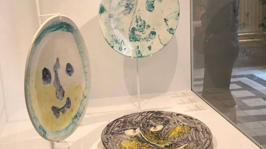 Barcelona: Tapas & Picasso Museum Guided Walking Tour - What to Expect at the Picasso Museum