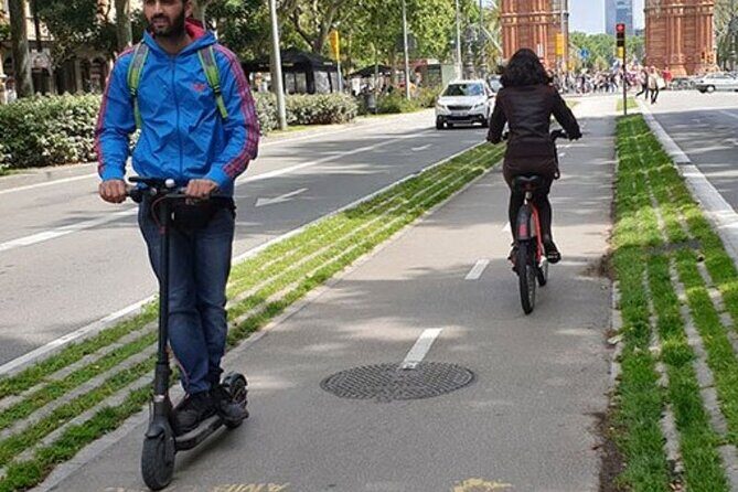Barcelona Urban Planning Tour - Towards a Sustainable Smart City - Transportation and Logistics