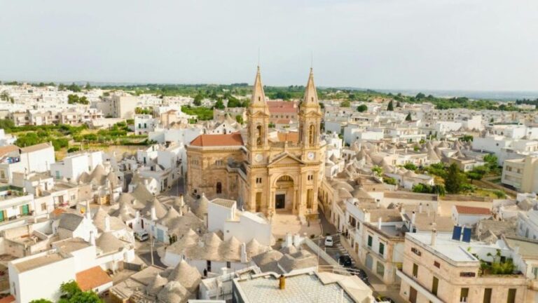 Bari: Alberobello, Martina Franca and Locorotondo Tour - In-Depth Itinerary Breakdown
