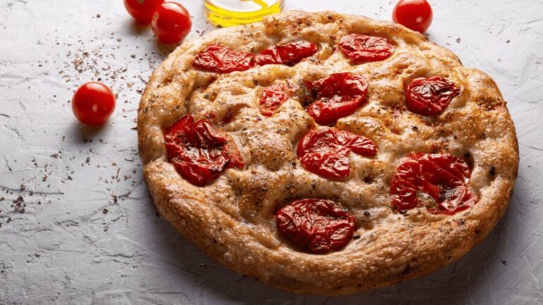 Bari: Street Food Walking Tour with Wine Tasting - The Culinary Highlights: Tasting Bari’s Best Bites