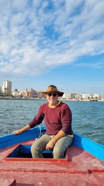 Bari:Private Boat Trip over "Gozzovigliando", fishermen boat - The Value of a Private Boat Tour in Bari