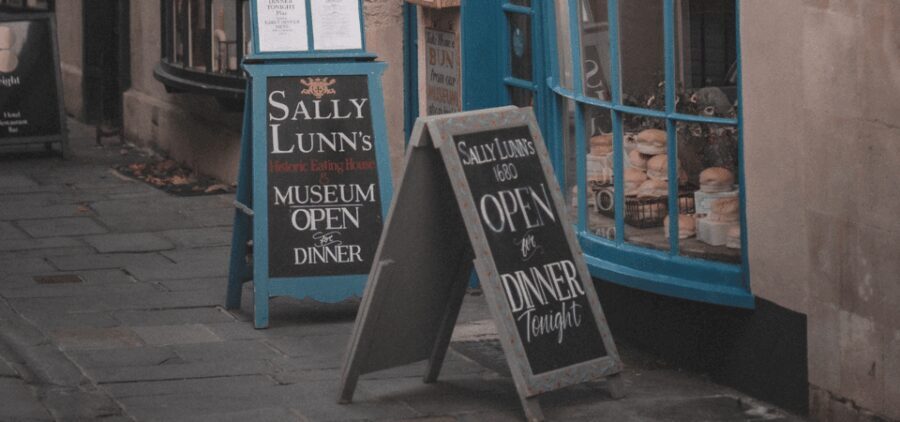 Bath : 2 Hour Historic Walking Tour With An App - Evaluating the Value – How Much Are You Getting?