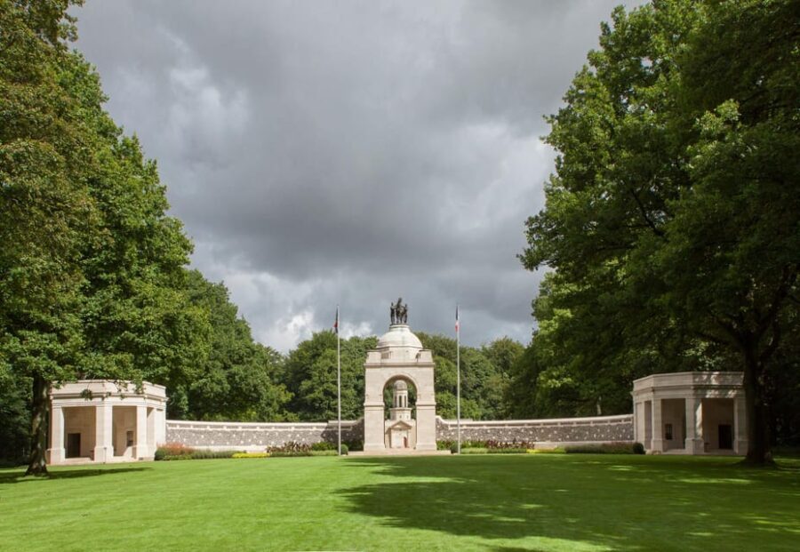 Battle of the Somme WWI Battlefield from Amiens - Exploring the Battle of the Somme from Amiens