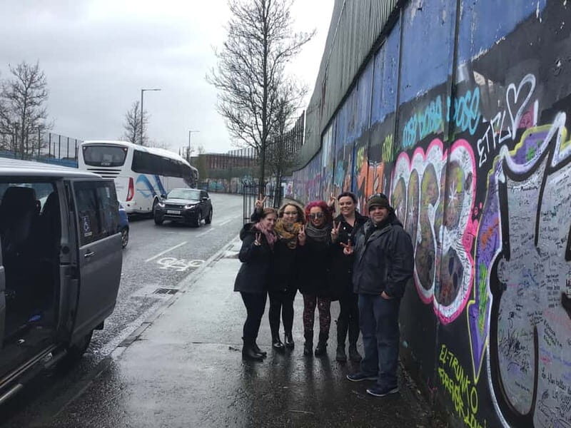 Belfast: Black Taxi Tour & Crumlin Road Jail Tour - Why This Tour Excels