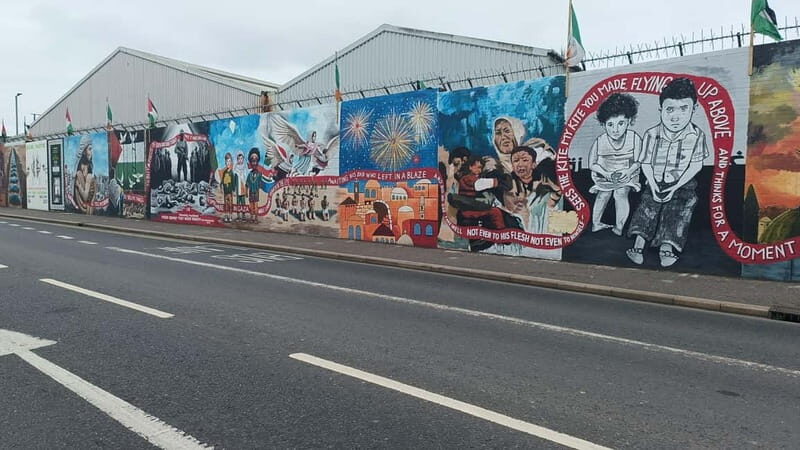Belfast Black Taxi Tour - Why the Belfast Black Taxi Tour is a Valuable Experience