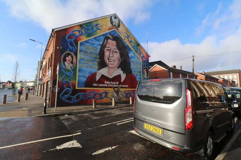 Belfast political mural taxi tour - Who Should Consider This Tour?