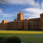 Belfast : Sightseeing Private Custom Tour with a Local Guide - A Breakdown of the Itinerary