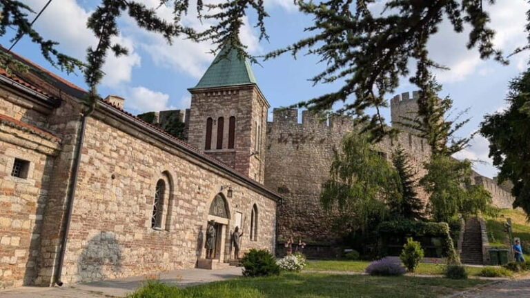 Belgrade: 3-Hour Serbian History Walking Tour - The Itinerary: What to Expect Each Step of the Way