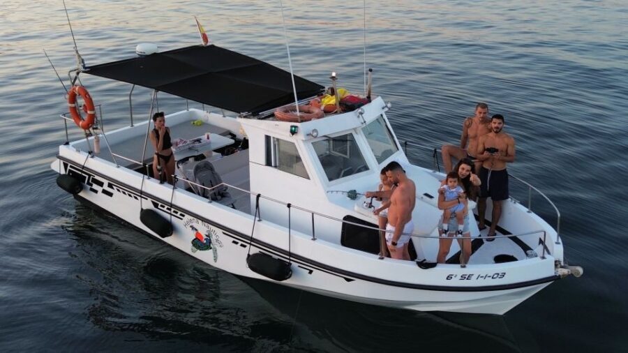 Benalmadena: Private Boat Trip with Drinks & Snacks - What’s Included and How It Works