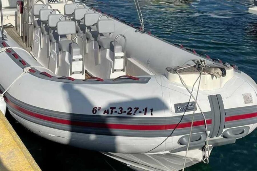 Benidorm: Private Boat Party with Champagne - A Closer Look at the Experience
