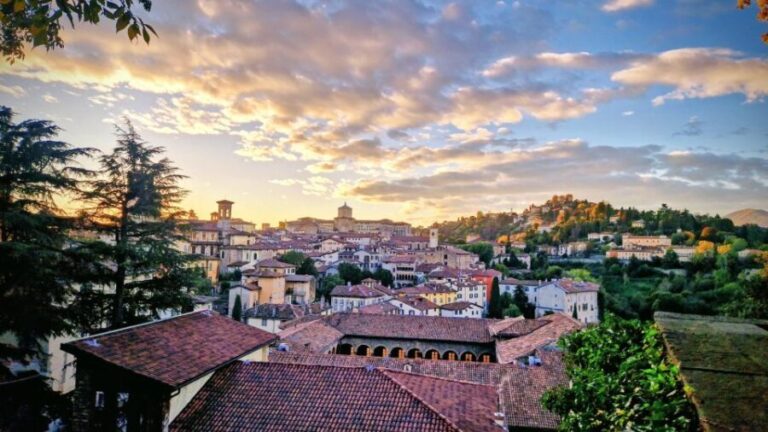 Bergamo: Digital Guide made by a Local for your walking tour - Authenticity and Quality
