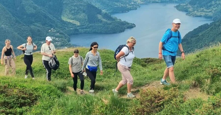 Bergen: Fjord Hiking - Public tour - FAQ