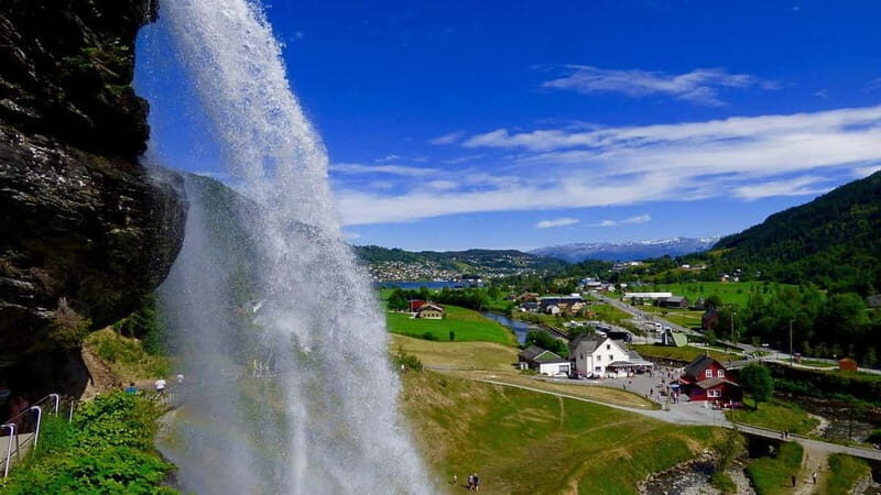Bergen: Hardangerfjord Waterfall Safari Tour - Who Should Consider This Tour?