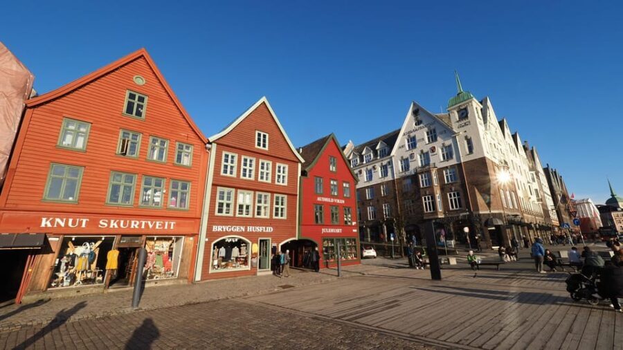 Bergen: Private tour in your own language - Why Choose This Tour?