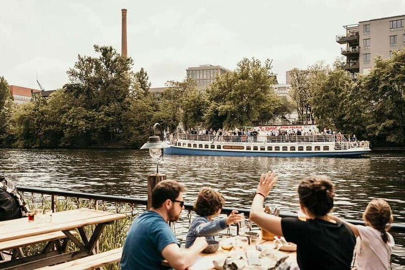Berlin: 2.5-Hour Beer & Sunset Sightseeing Boat Cruise - A Closer Look at the Route and Sights