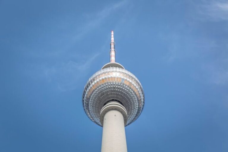 Berlin: 3-Hour Private Tour in French or Italian - The Value and Practicalities