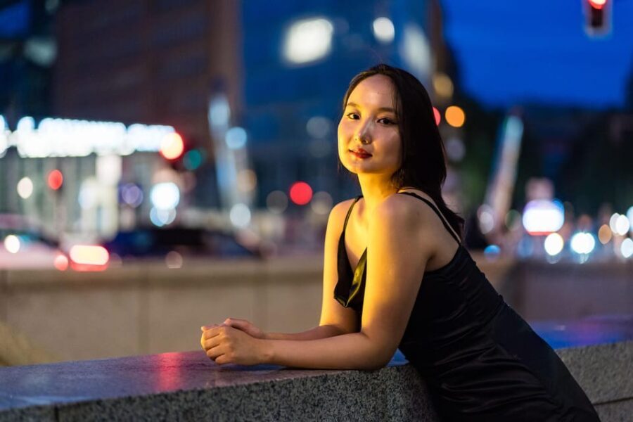 Berlin by Night: Private Photoshoot at Illuminated Cityscape - What You Can Expect: An Inside Look at the Itinerary