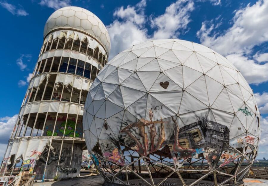 Berlin: Cold War Walking Private Tour with Guide - Who Will Love This Tour?