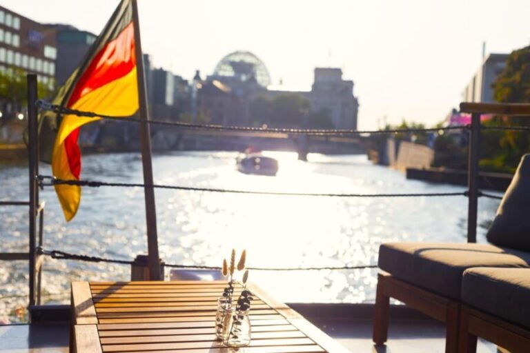 Berlin: Evening Sightseeing River Cruise on the Spree - Who Will Love This Cruise?