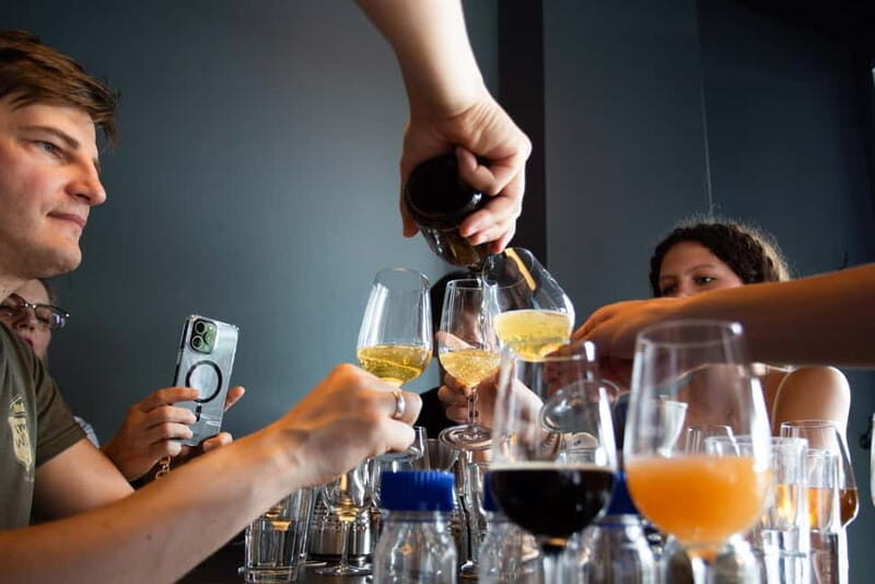 Berlin: Germany's Very first Craft Beer Tour and Experience - The Personal Touch: Guides Who Know Their Stuff