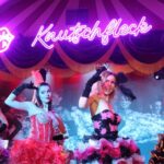 Berlin: Knutschfleck Ticket with Variety Show and Dinner - Dining and Drinking: A Taste of Berlin