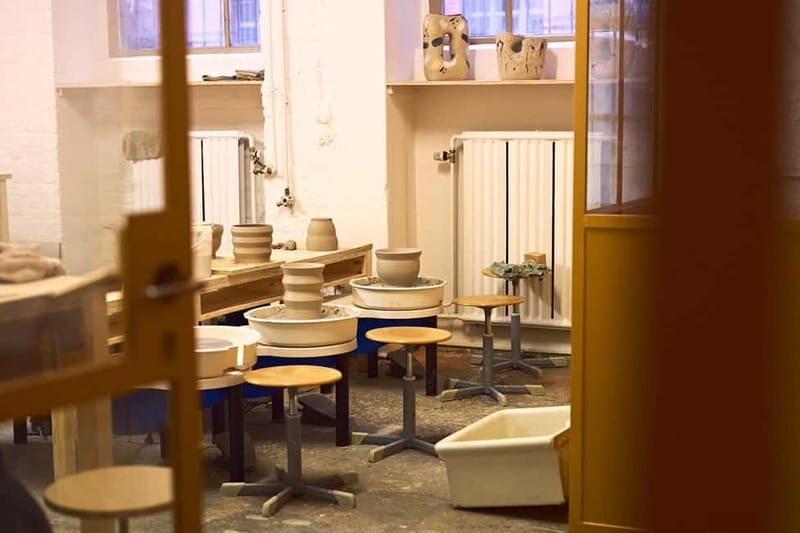 Berlin: Pottery Class at Peace Out Paradise Ceramics Studio - An In-Depth Look at the Pottery Class Experience