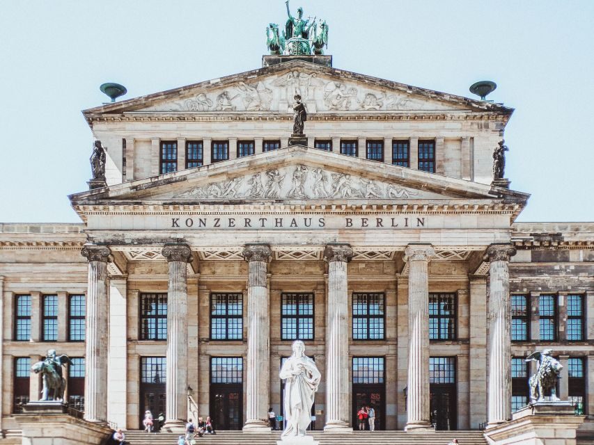 Berlin: Premium Fitness Pass - Venue Showcase and Class Variety