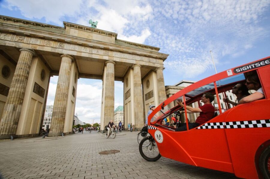 Berlin: Private E-Rickshaw Tour with Hotel Pickup Service - What to Expect During Your Tour