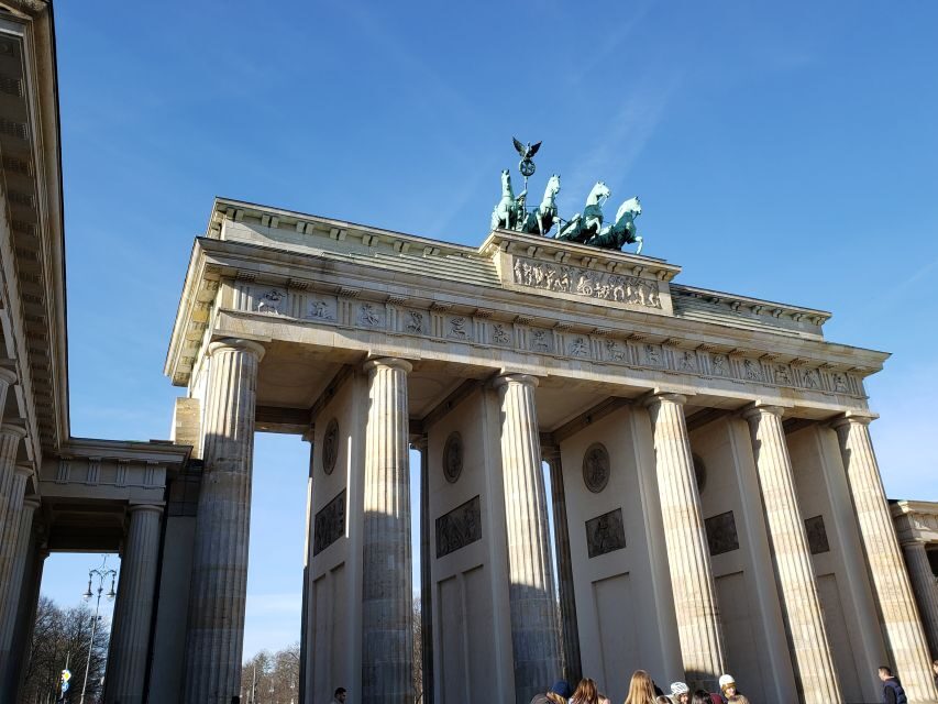 Berlin: Private Tour of Government District with Glass Dome - Deep Dive into Each Stop