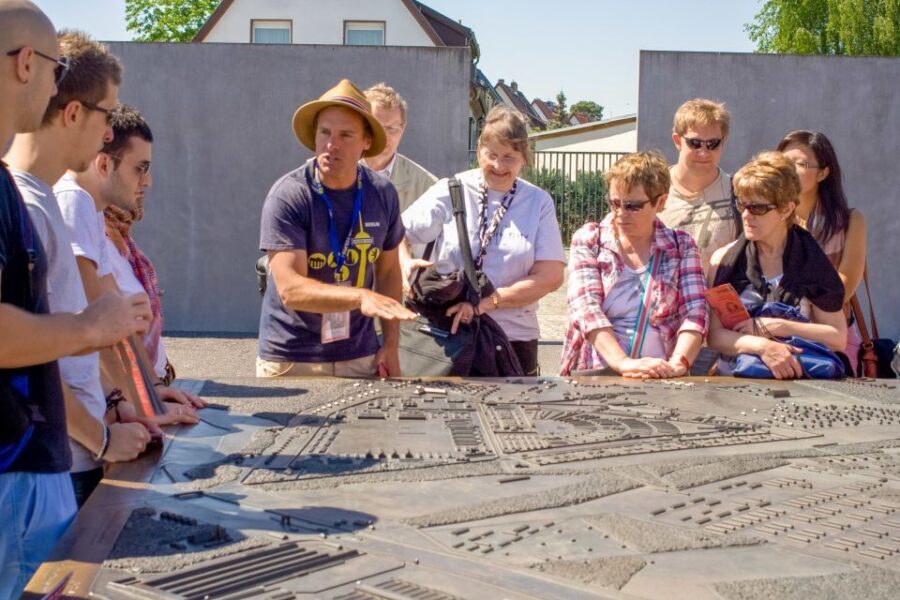 Berlin: Sachsenhausen Concentration Camp Bus Tour in English - Key Points