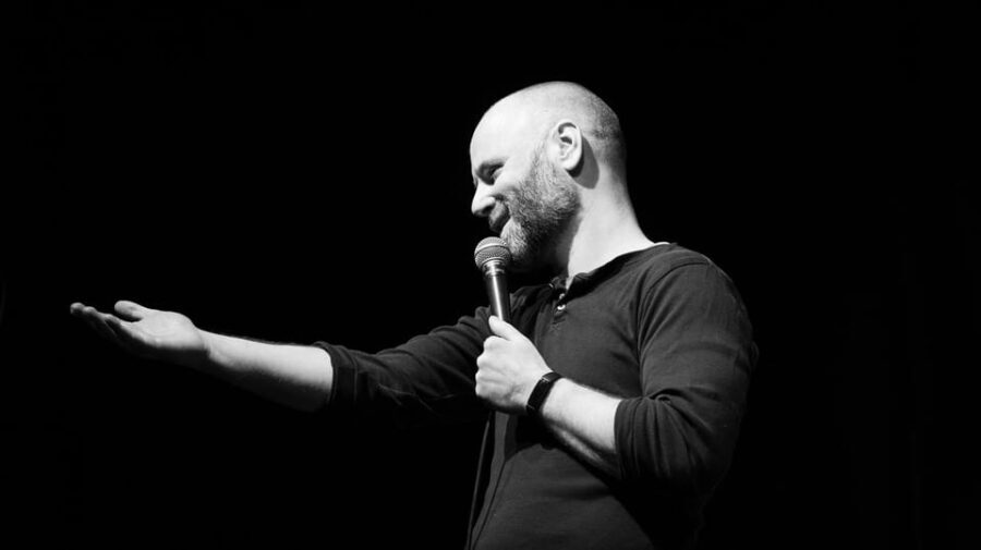 Berlin: The Epic Comedy Club Friday Night Showcase - Who Will Love This Experience?