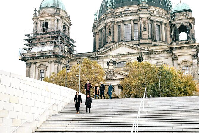 Berlins Must-See History Sites Private Black Van Half-Day Tour - Tour Breakdown: Step-by-Step Experience