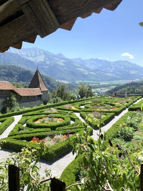 Bern: Gruyères Castle, Cheese, Chocolate Private Day Tour - What to Expect from the Experience