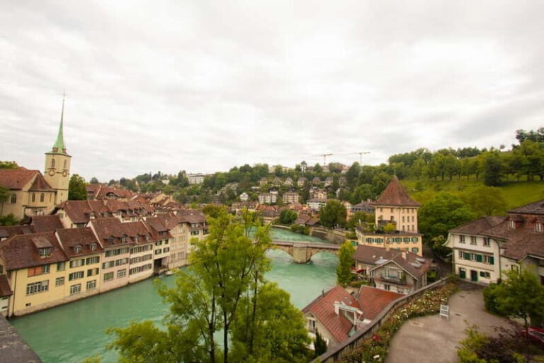 Bern: Private Express Walk with a Local in 60 minutes - What to Expect on the Tour
