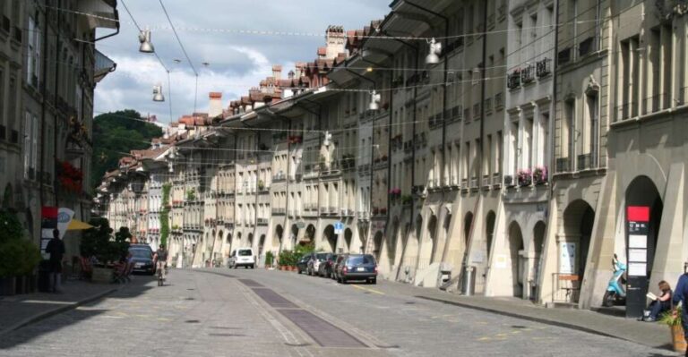 Bern: Private Walking Tour with a Local Guide - Key Points