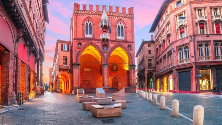 Best of Bologna: Private Walking Tour with a Local - Who Is This Tour Best For?