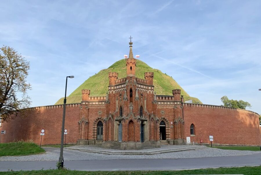 Best of Krakow 1-Day Private Guided Tour with Transport - What Makes This Tour Stand Out
