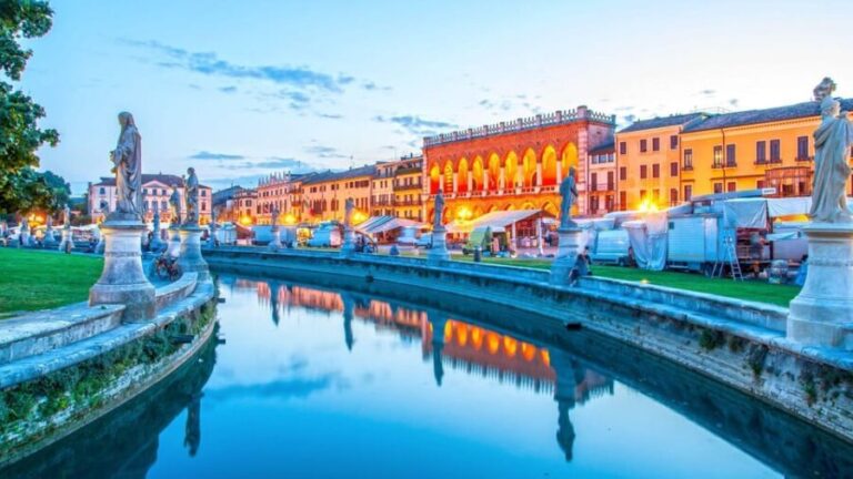 Best of Padova: Private Walking Tour with a Local - Exploring the Charming Old Town