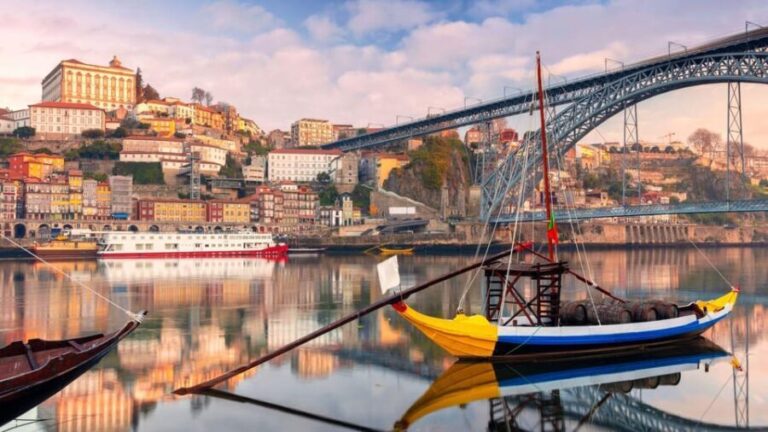Best of Porto: Private Walking Tour with a Local - The Itinerary: What You Might Experience