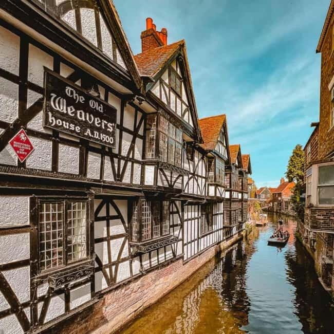 Best Photoshoot in Canterbury - What Makes This Photoshoot Stand Out?