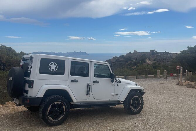 BIG GUNS "Bateria de Castillitos" JEEP WRANGLER (4 Hrs Max 4 PPL) - What to Expect in Terms of Experience and Comfort