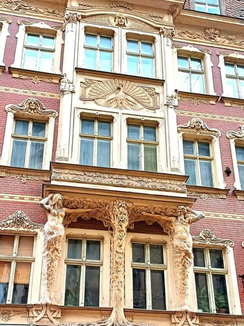 Big Riga: Old Town & Art Nouveau quarter - The Experience in Context